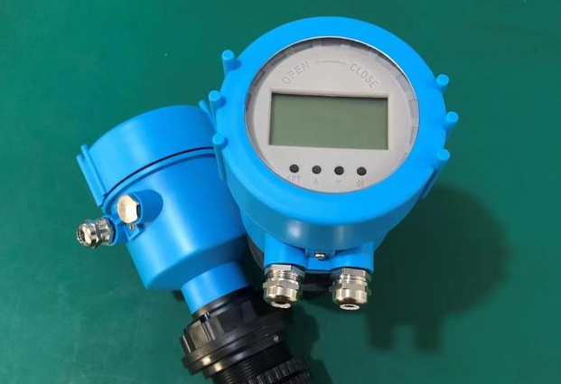 What Are The Principle And Advantages Of Ultrasonic Liquid Level Meter?